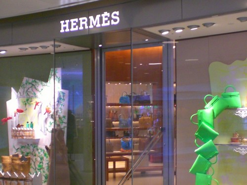 Top Hermès Competitors & Similar Companies | MBA Skool